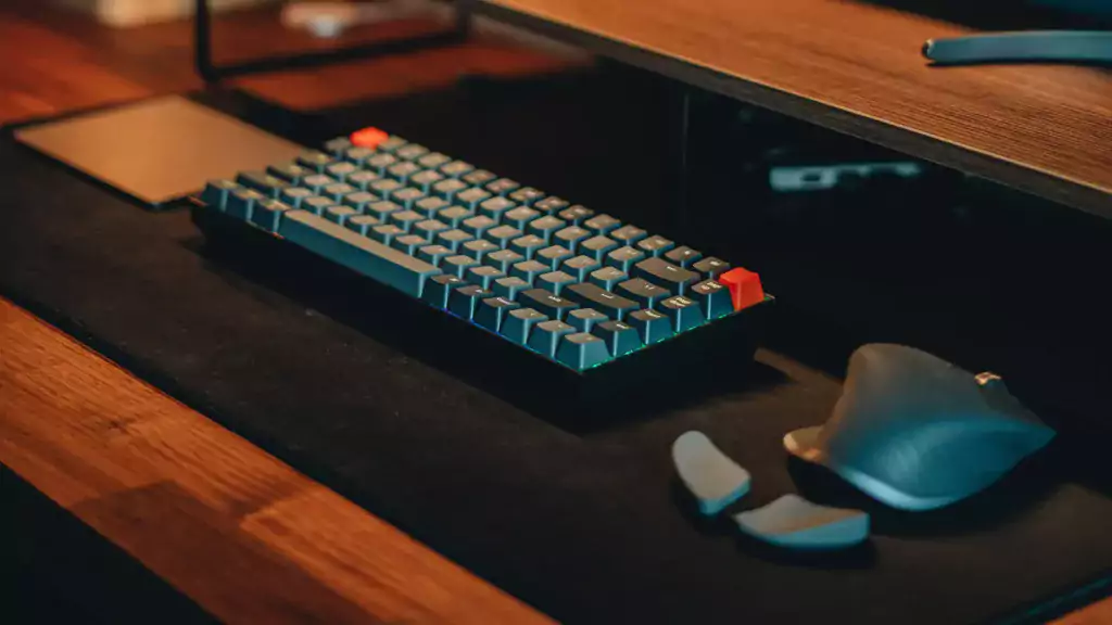 Work From Home Tech Essentials: Freelancer Starter Kit - Striving Space