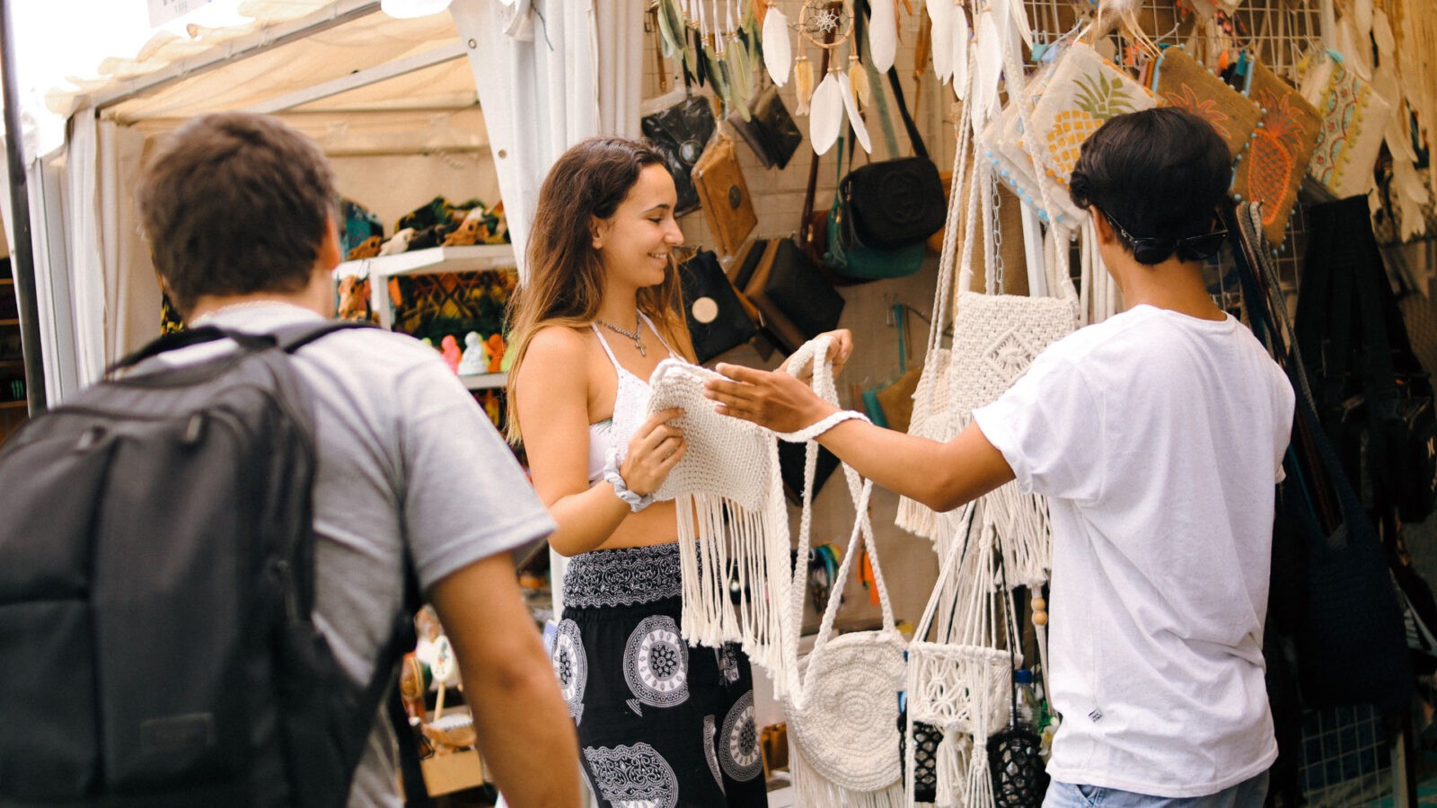 5 Customer Service Problems Hurting Your Small E-commerce Business (and ...