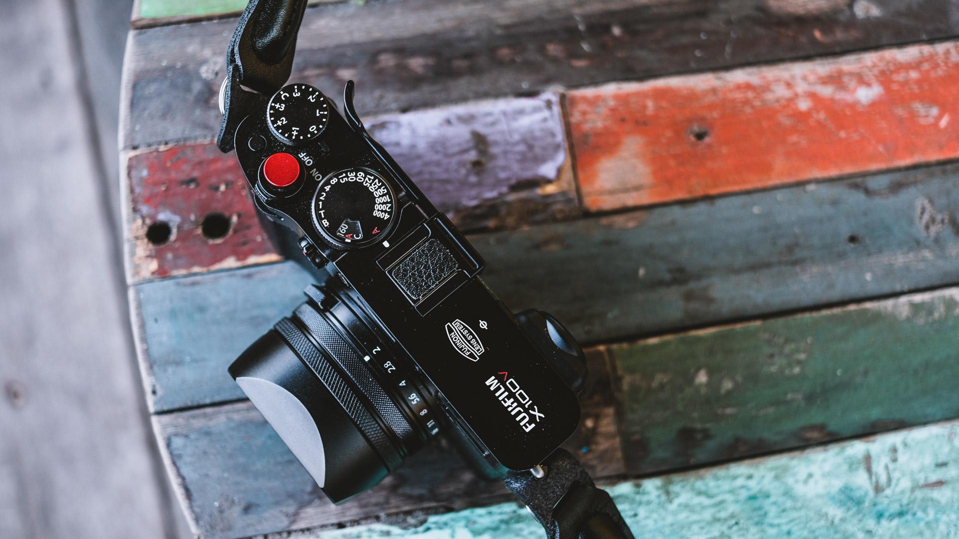 How To Write An Engaging Instagram Captions For Camera Gear Photos ...